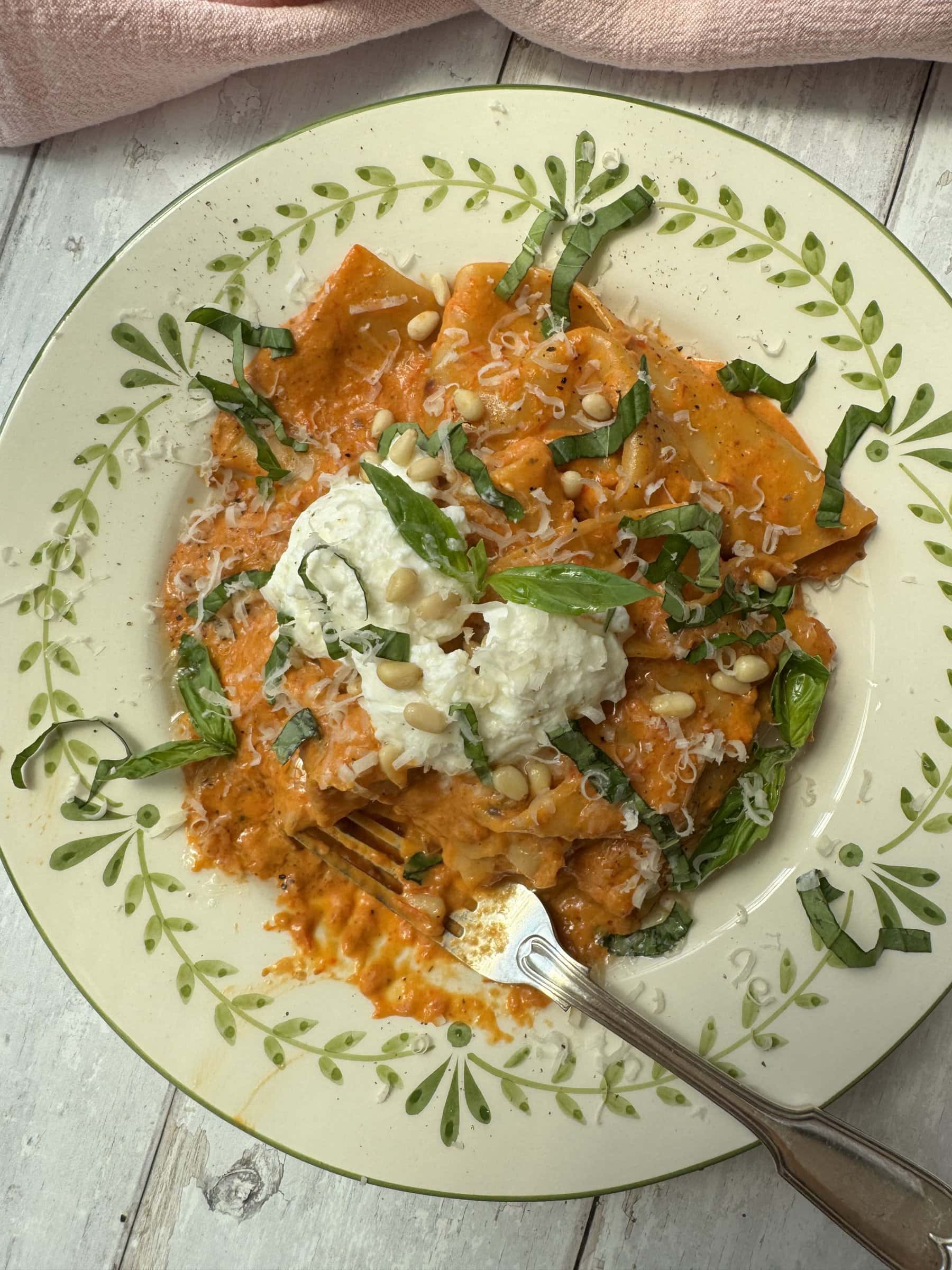 Creamy Roasted Red Bell Pepper Sauce - Desert Island Dishes