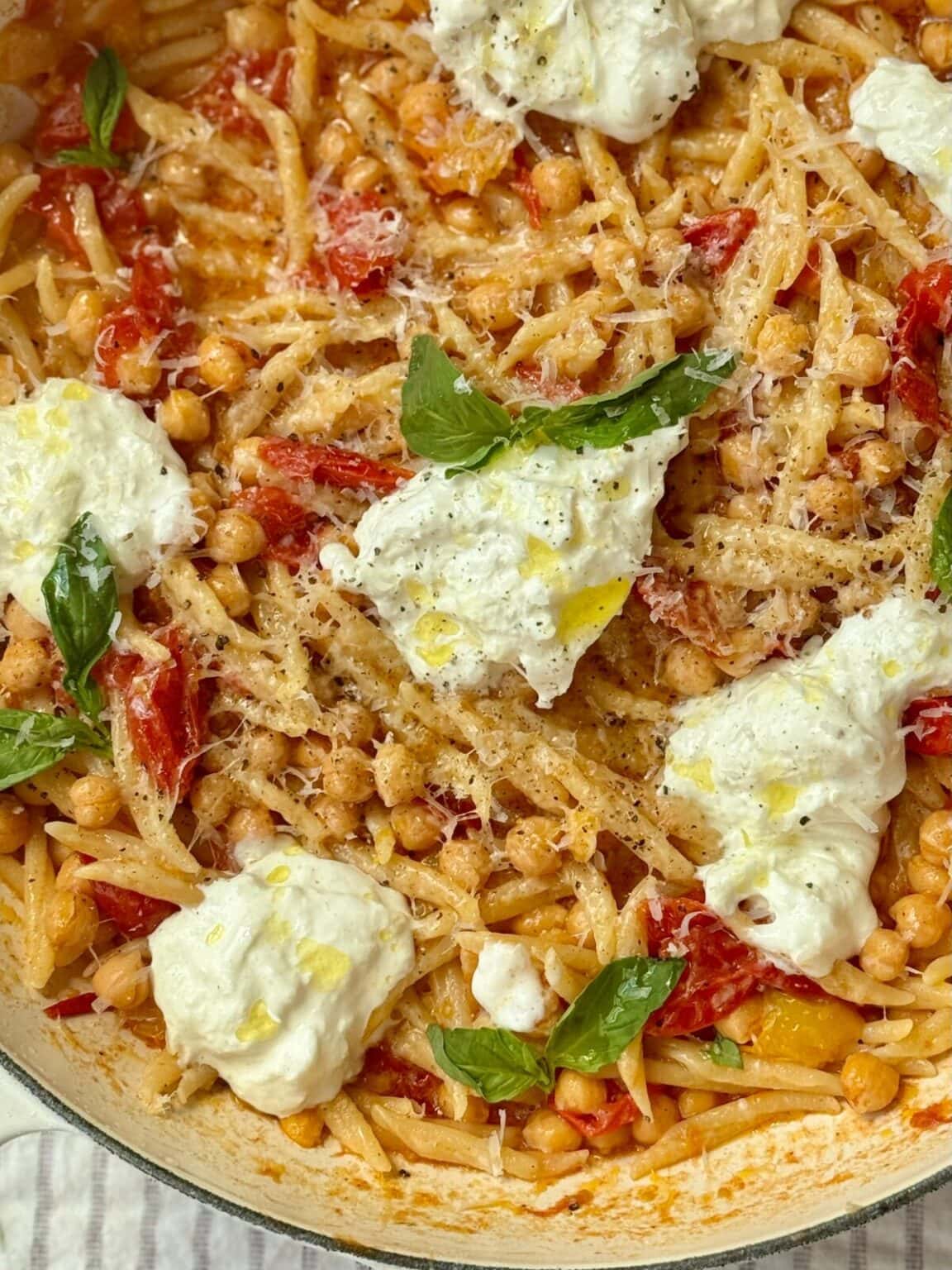 Trofie Pasta with Bursting Tomatoes, Chickpea & Mozzarella - Desert ...