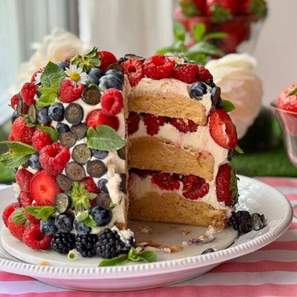 One Bowl Fresh Berry Cake - Desert Island Dishes